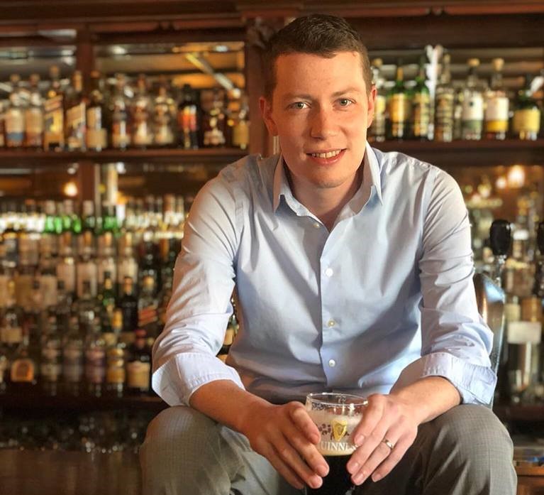 About Rí Rá | Rí Rá Irish Pub Burlington